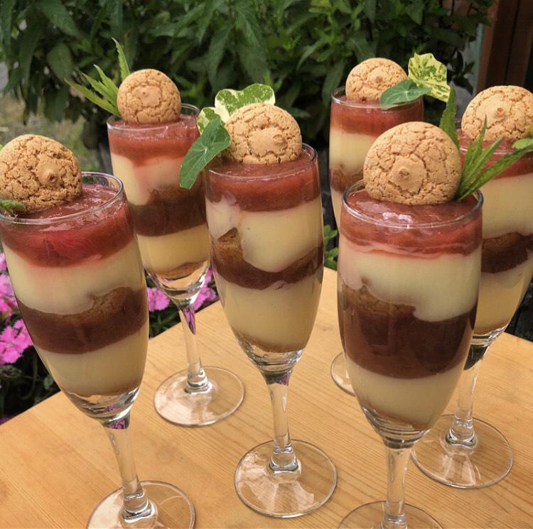 Stewed Rhubarb and Custard Flutes – McLeans Specialty Foods